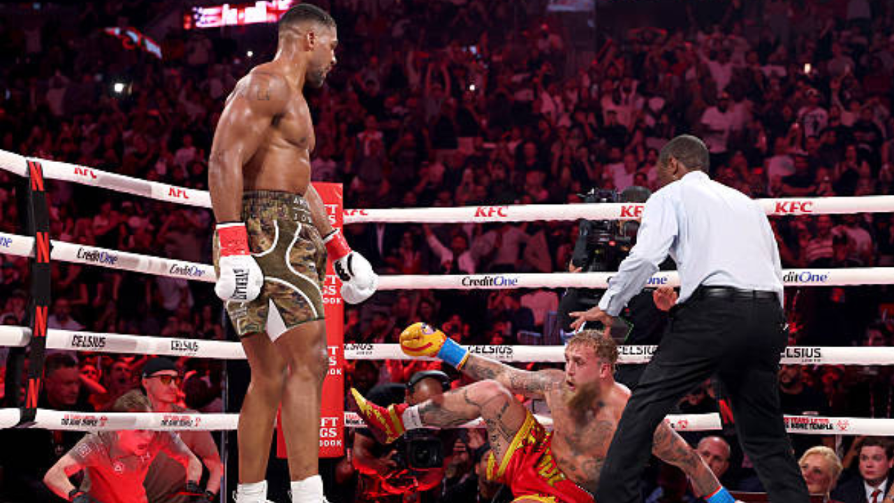 Anthony Joshua gives honest 3-word response to Jake Paul’s punching power