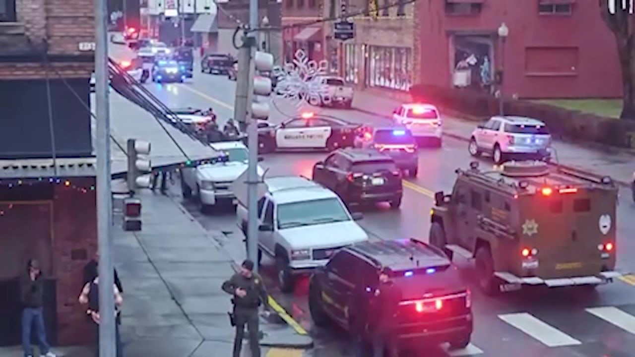 3 injured, suspect dead in Wallace, Idaho shooting