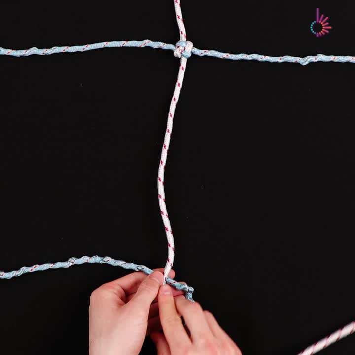 Tying a rope net is easier than it looks 🧵