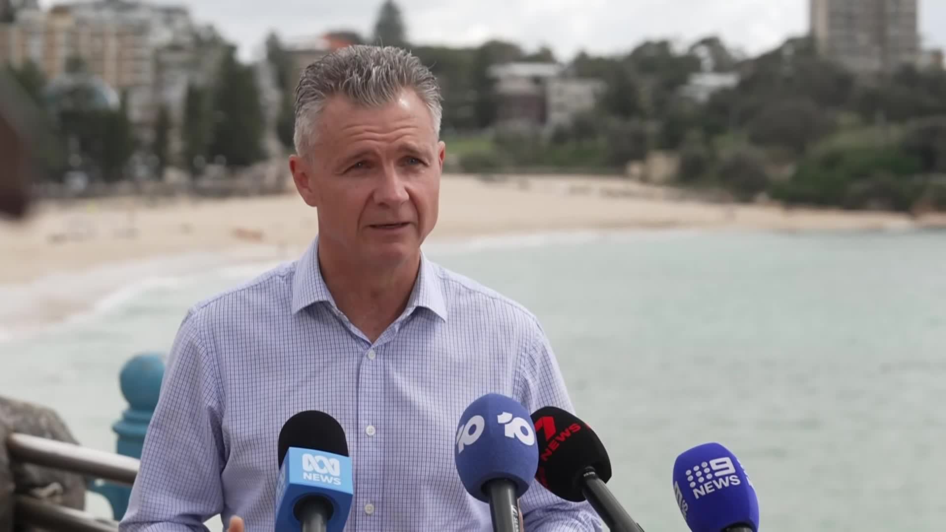Labor MPs risk expulsion if they've engaged in antisemitic behaviour