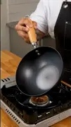 Seasoning a tiny wok: carbon steel and cast iron tips
