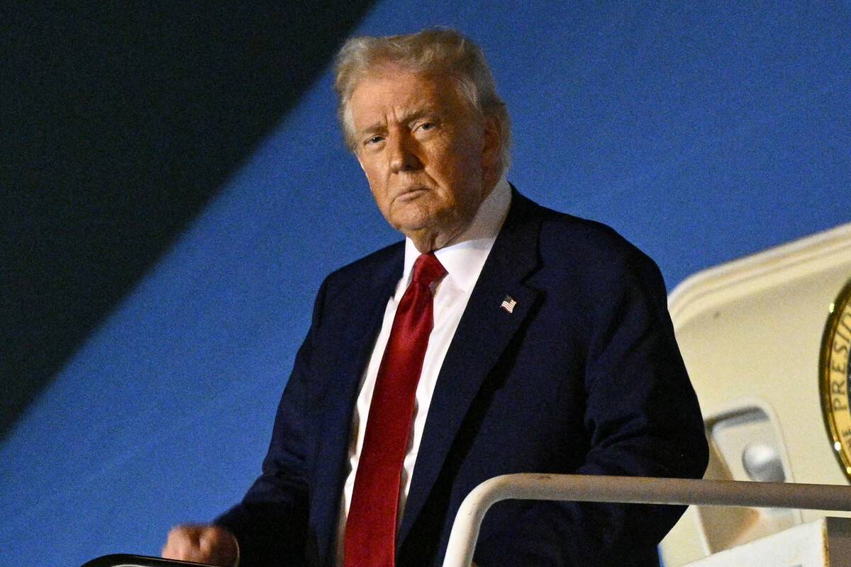 Federal Reserve chair sounds alarm on tariffs as Trump begs for ...