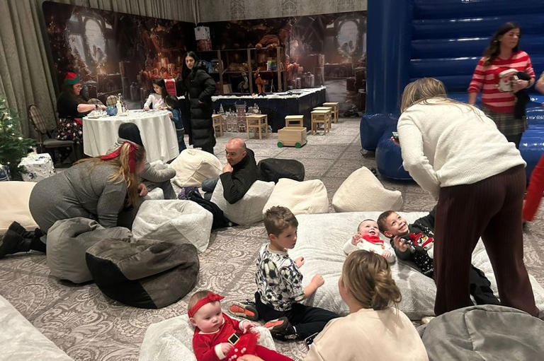 Scots 'butterfly skin' kids brought together for Christmas after mums ...