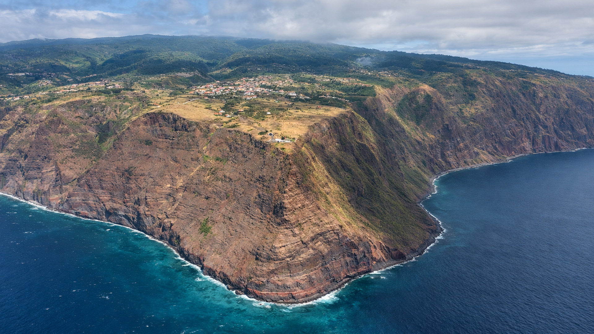 Would you live on this cliff?