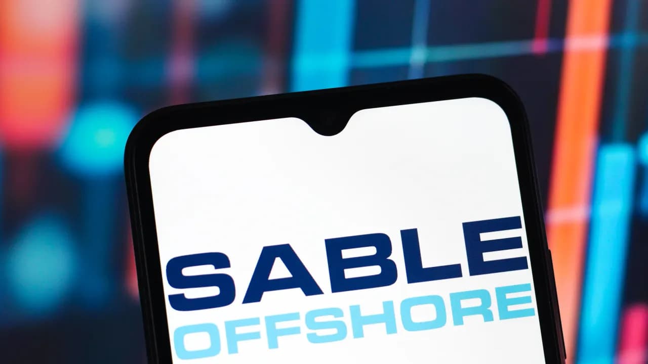 Sable Offshore stock eyes worst day in a month as lawsuit targets Trump ...