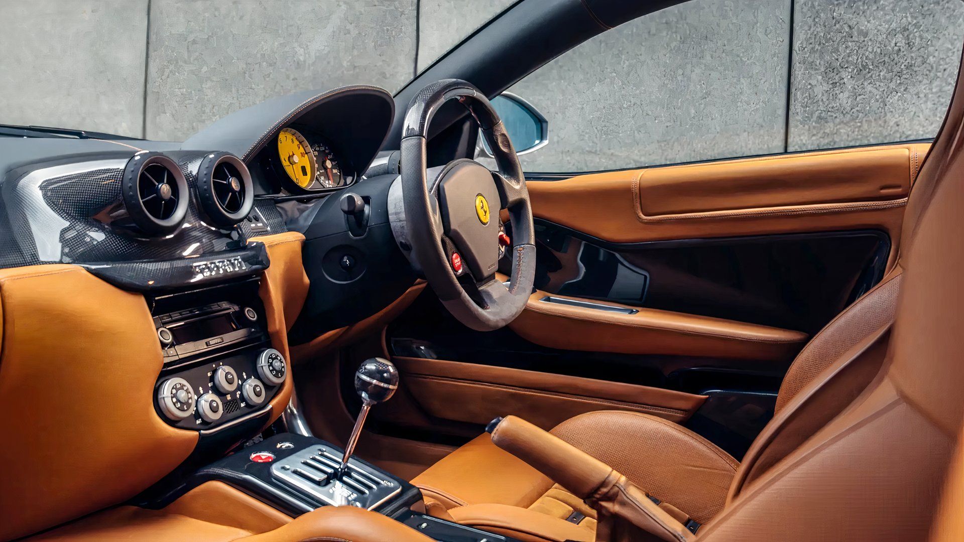 The Ferrari 599 GTB was the last V12 model from the brand with a manual ...