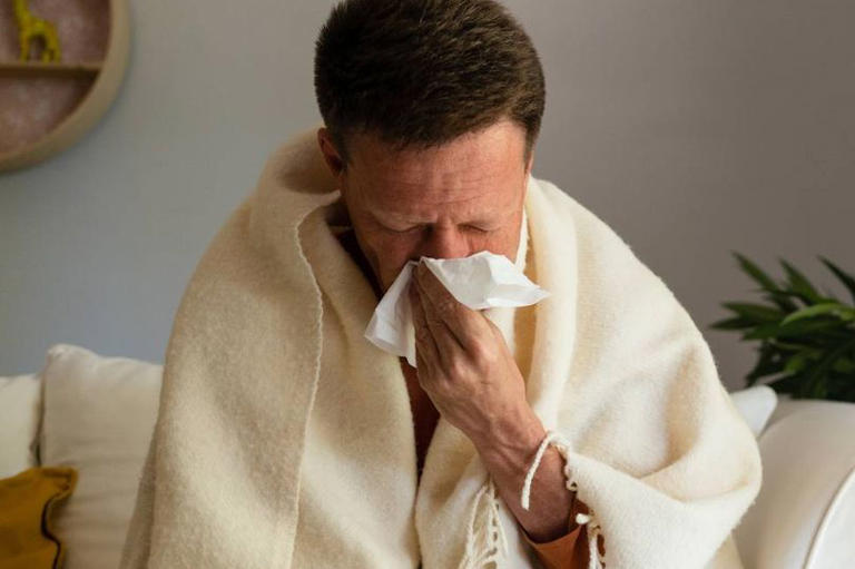 Doctor shares facts about 'man flu' as many men say they get 'worst ...