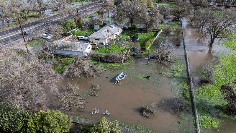 See Rio Linda flooding caused by Dry Creek in Sacramento County