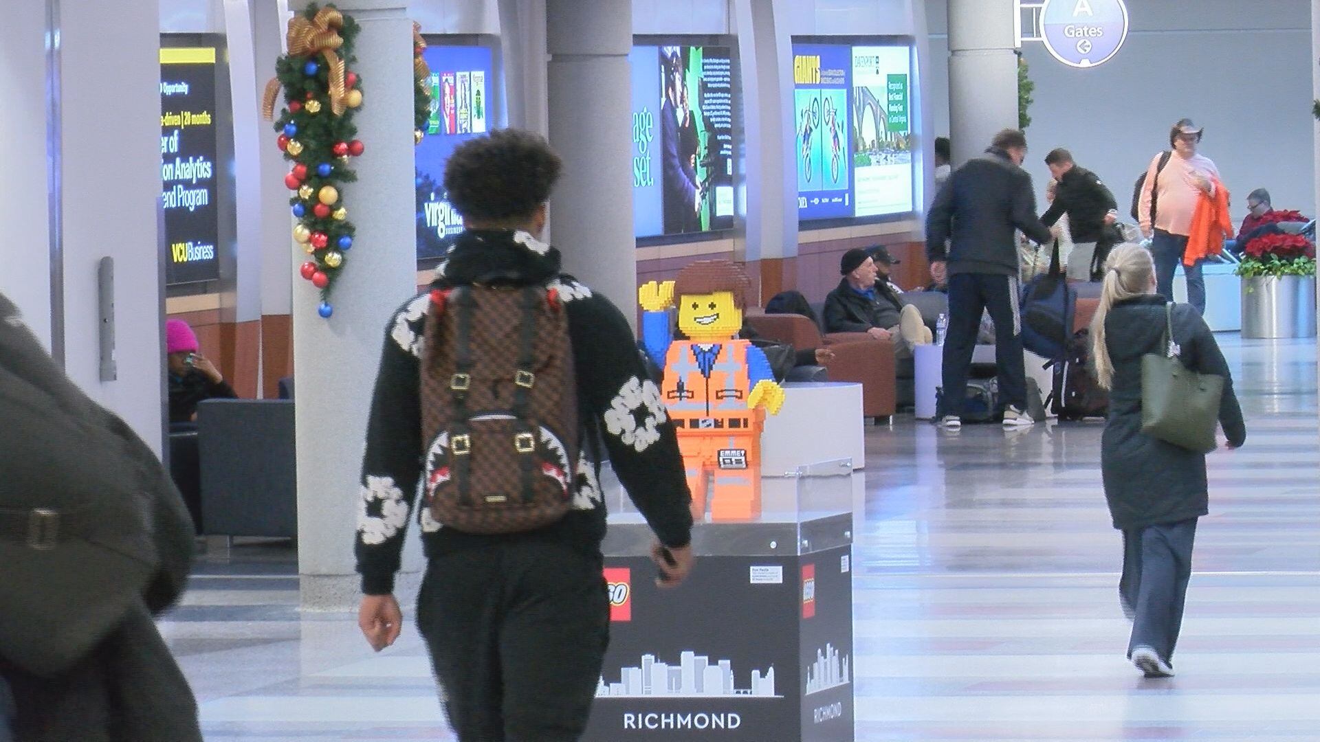 Winter storm grounds multiple flights at Richmond International Airport