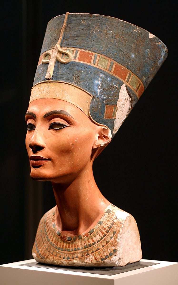 Egypt demands Nefertiti bust return from Germany