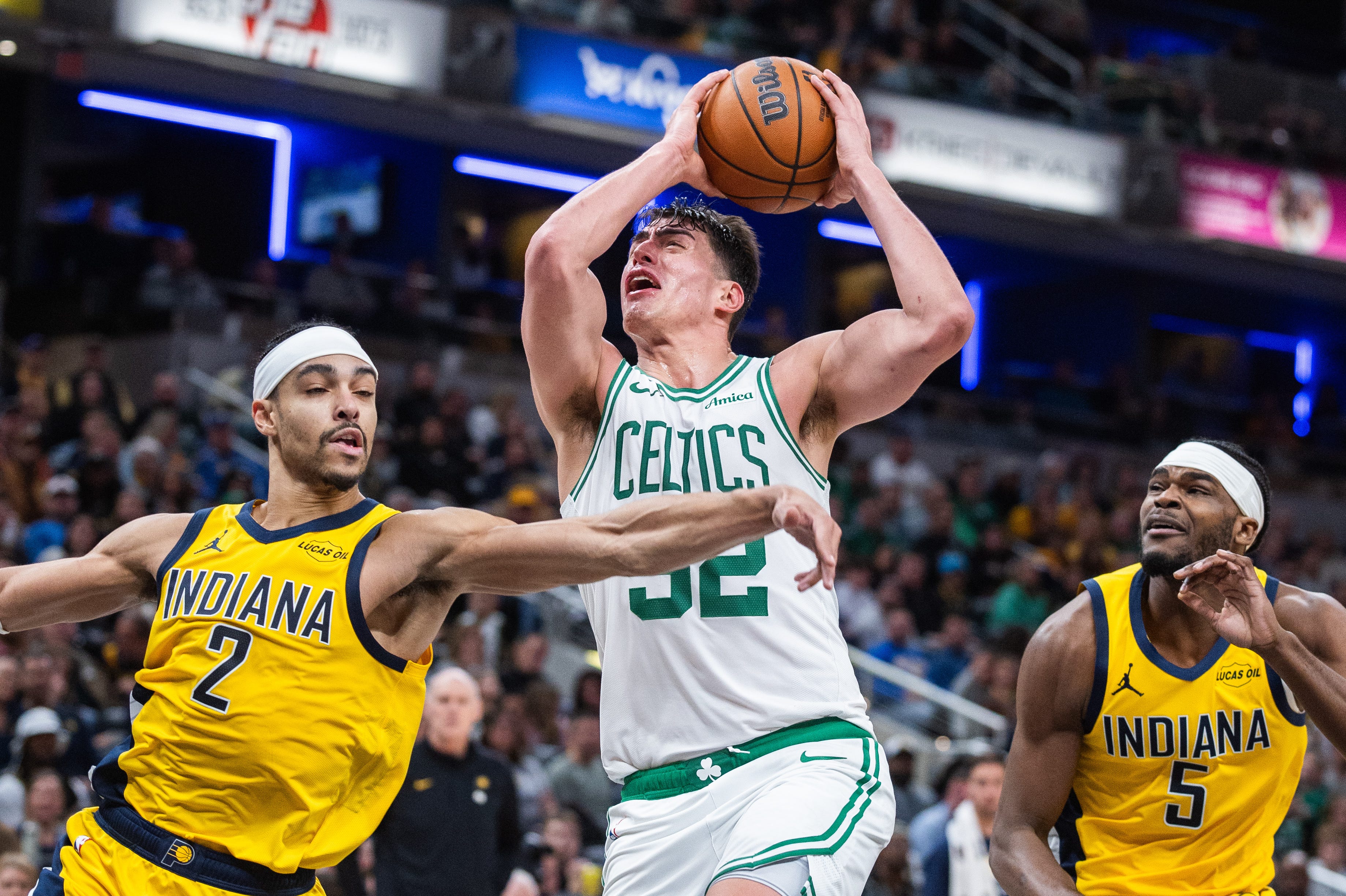 Celtics start West Coast road trip off right, beat Indiana Pacers 140 ...
