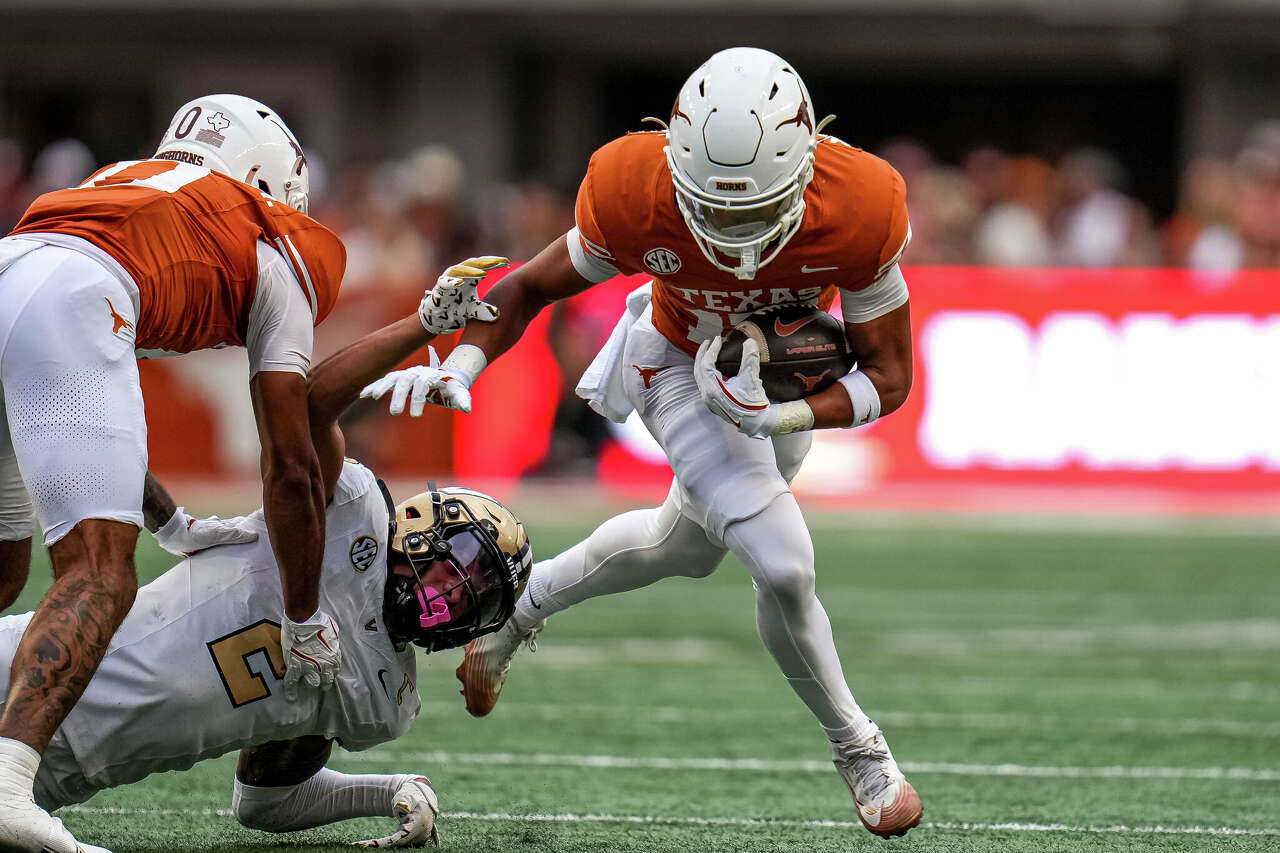 Which Texas football players have the most to gain in Citrus Bowl vs ...
