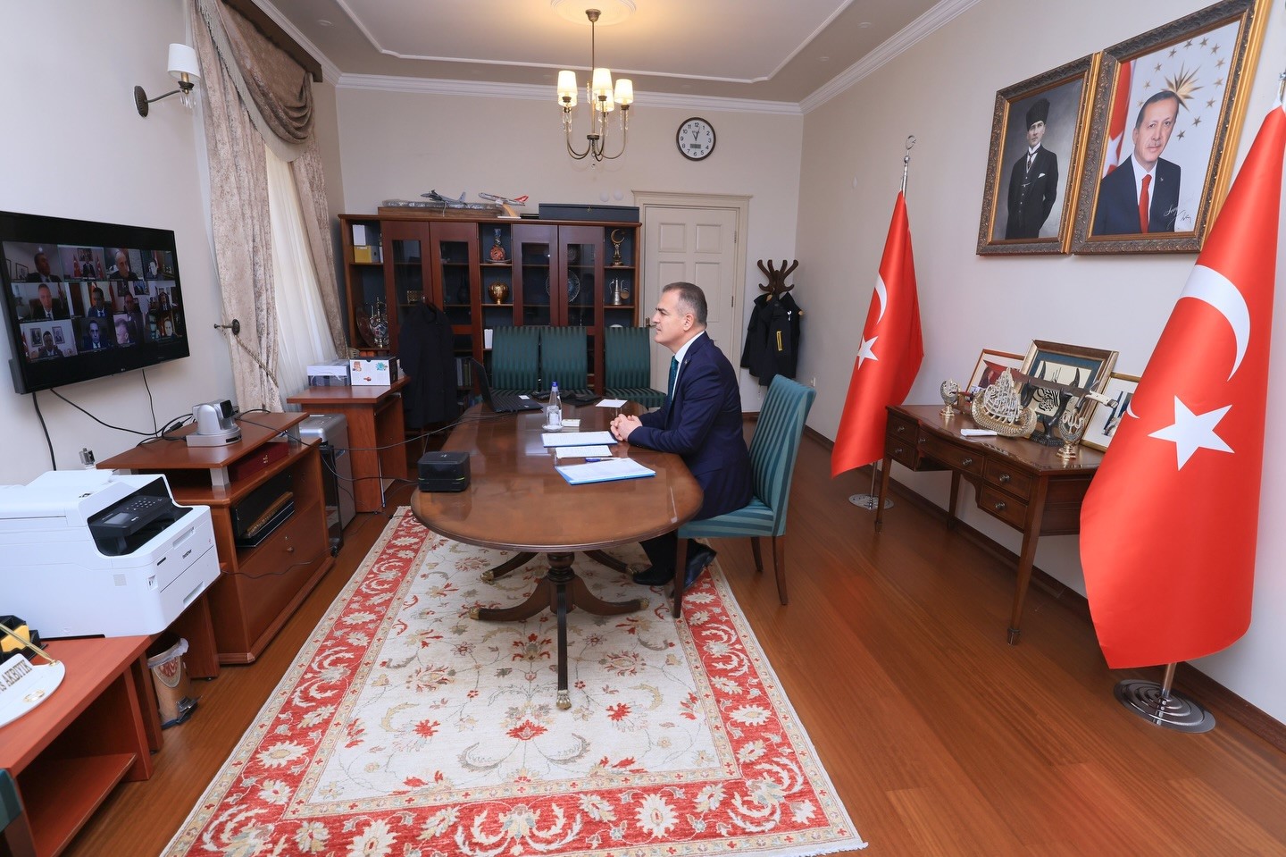 Vali Akbıyık başkanlığında yeni yıl tedbirleri toplantısı yapıldı