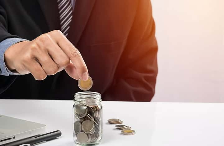 Fixed deposit rates going into 2026: SBI to HDFC Bank, know who pays ...