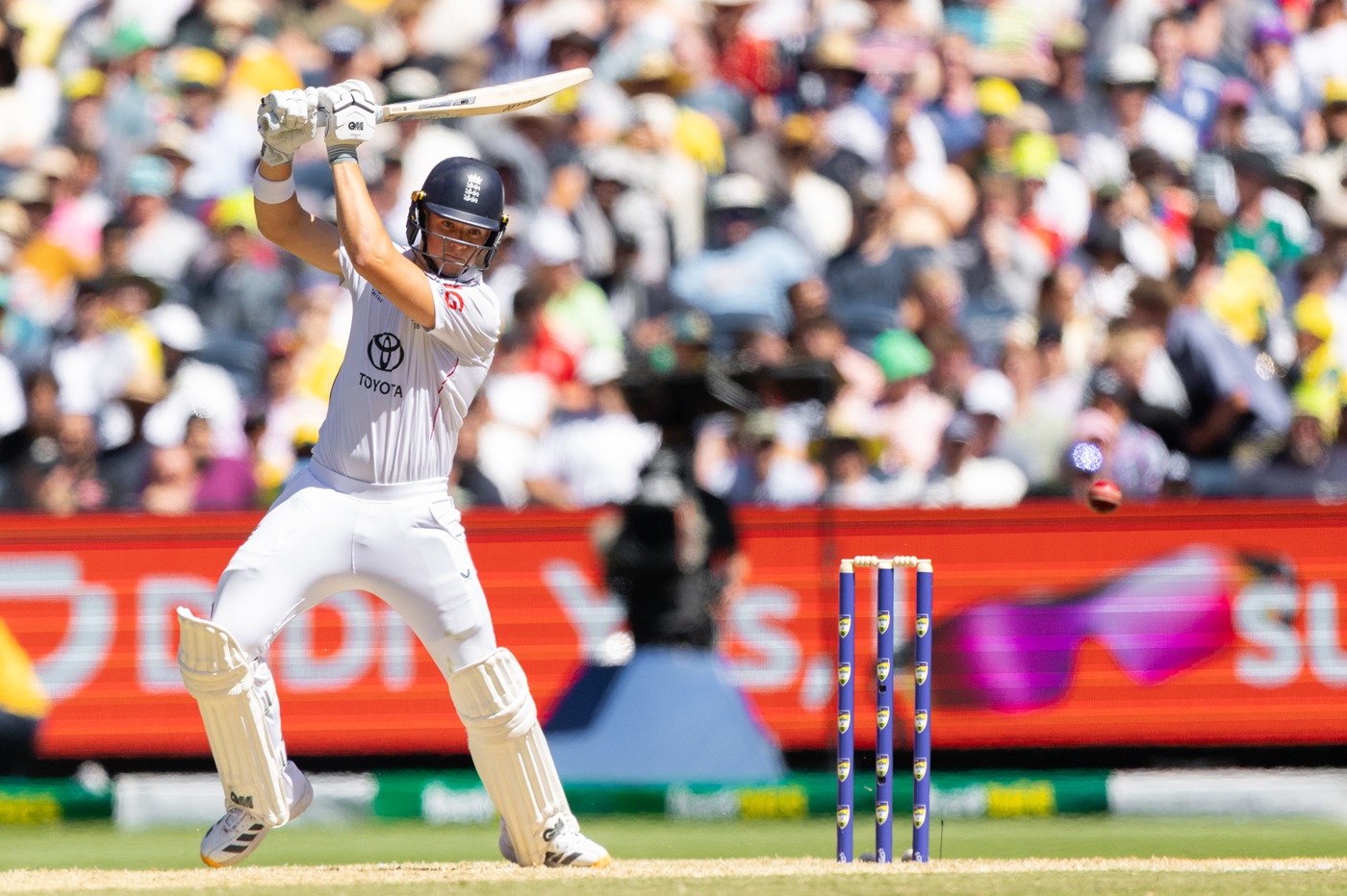 Wobbly England register first test win in Australia in 15 years