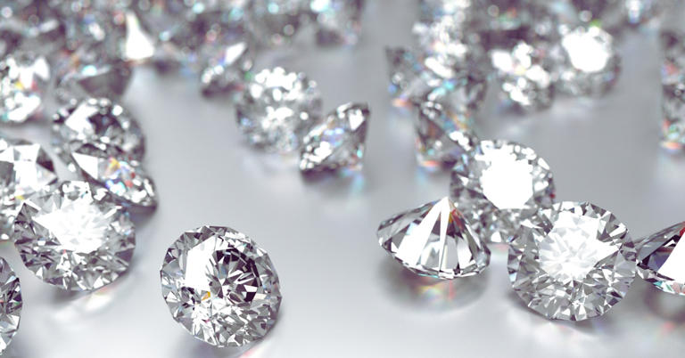 Which city is known as the diamond capital of India?