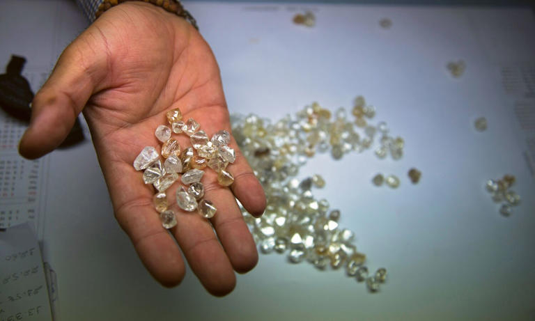 Which city is known as the diamond capital of India?