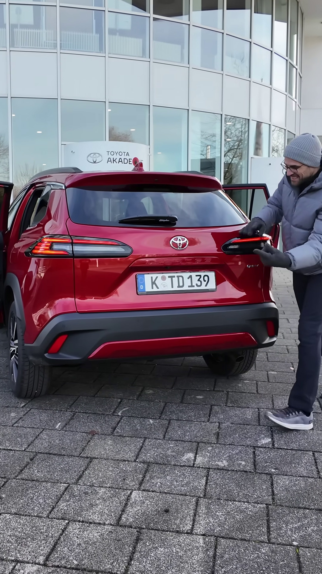 Ruime kofferbak in de Toyota Corolla Cross