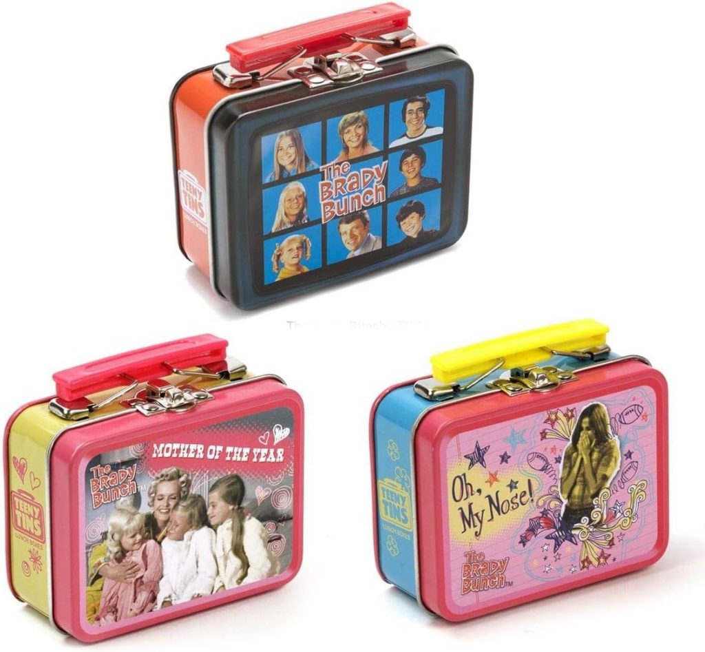 5 everyday objects from decades ago that now have collectible value