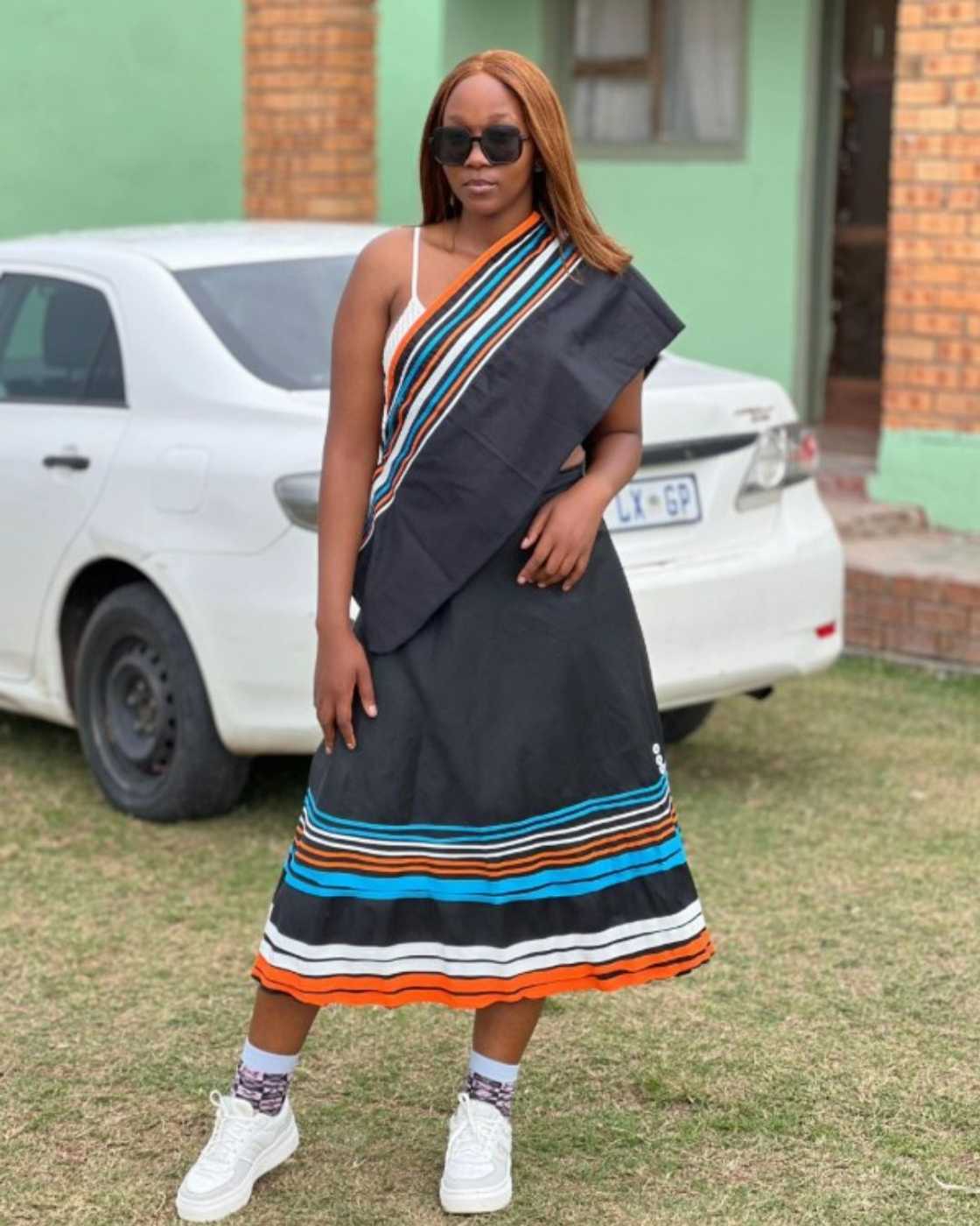 Xhosa woman's trick to know traditional beer is potent stuns South Africa