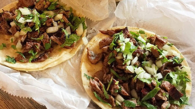 Anthony Bourdain's 5 favorite Chicago restaurants