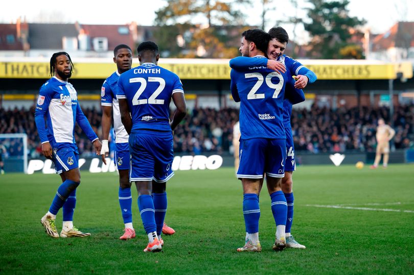 Bristol Rovers predicted team vs Barnet: Striker injuries leave the Gas ...