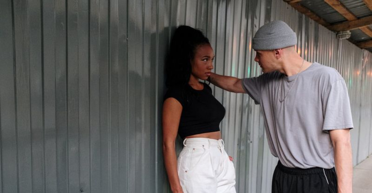7 subtle signs of hidden relationship tension most couples miss