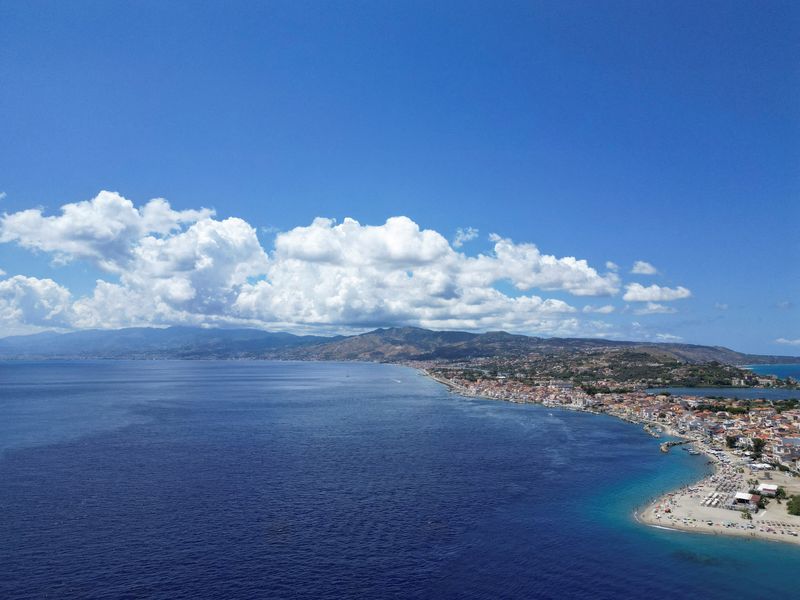 Italy loosens court control over public tenders amid protests