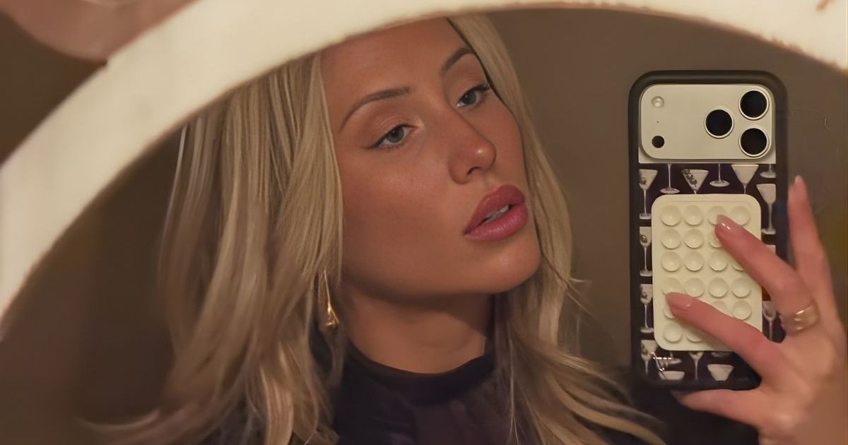 Alix Earle Stuns in Tiny Micro Shorts & Matching Top & Heels