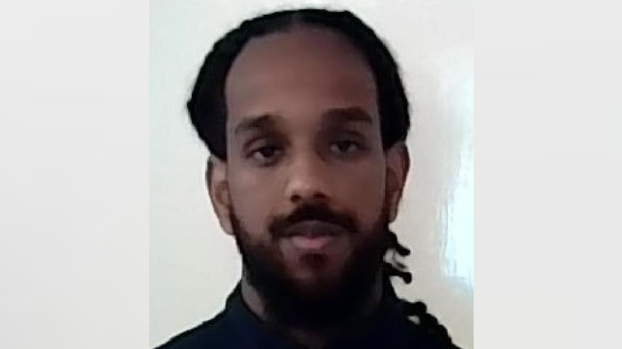 Search for prisoner who absconded at Christmas