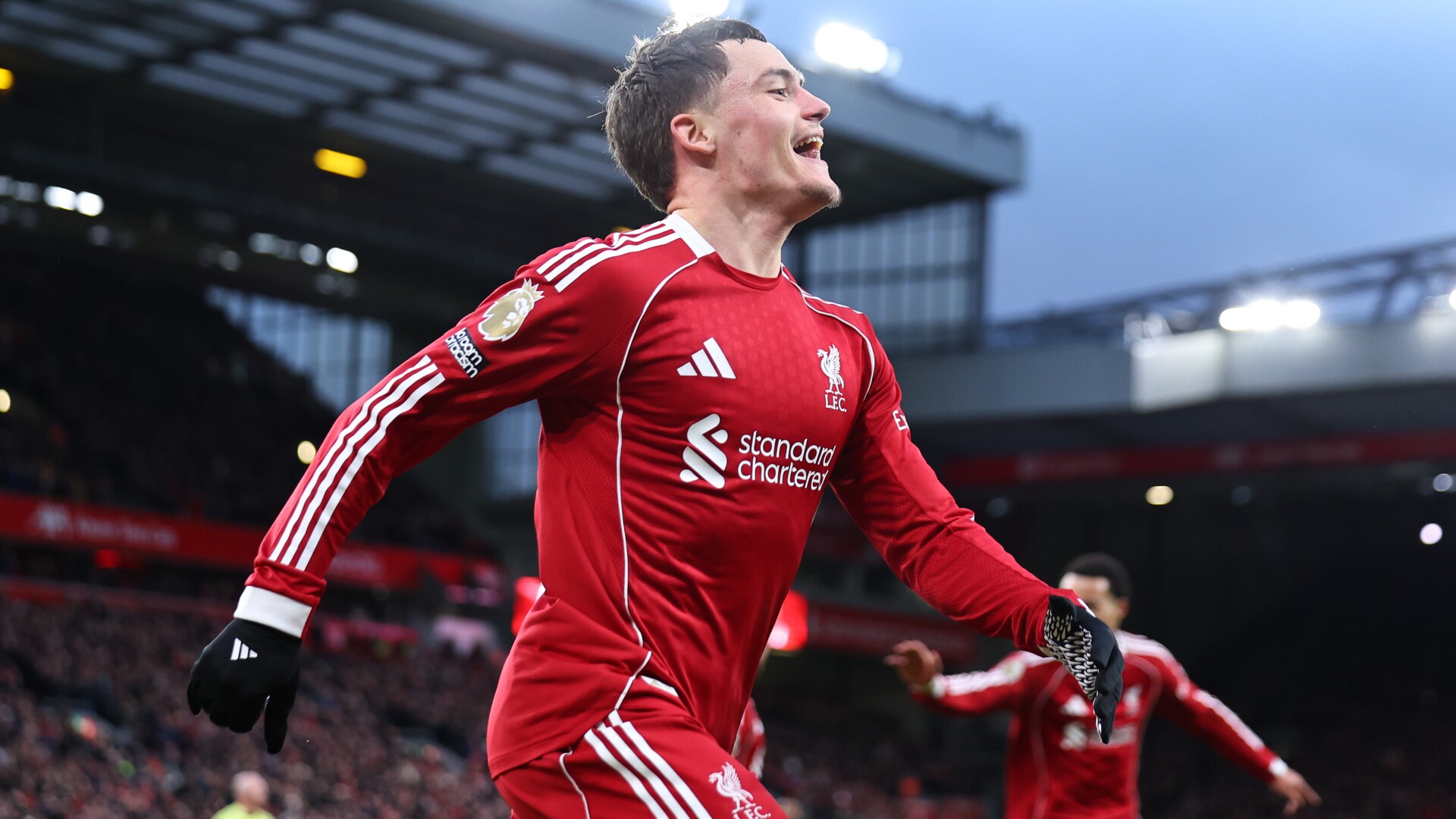 Liverpool 2-1 Wolves: Wirtz inspires narrow win