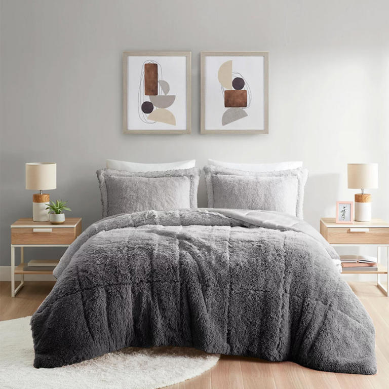 Macy’s has an 'incredibly soft' faux fur comforter set on sale for $72 ...