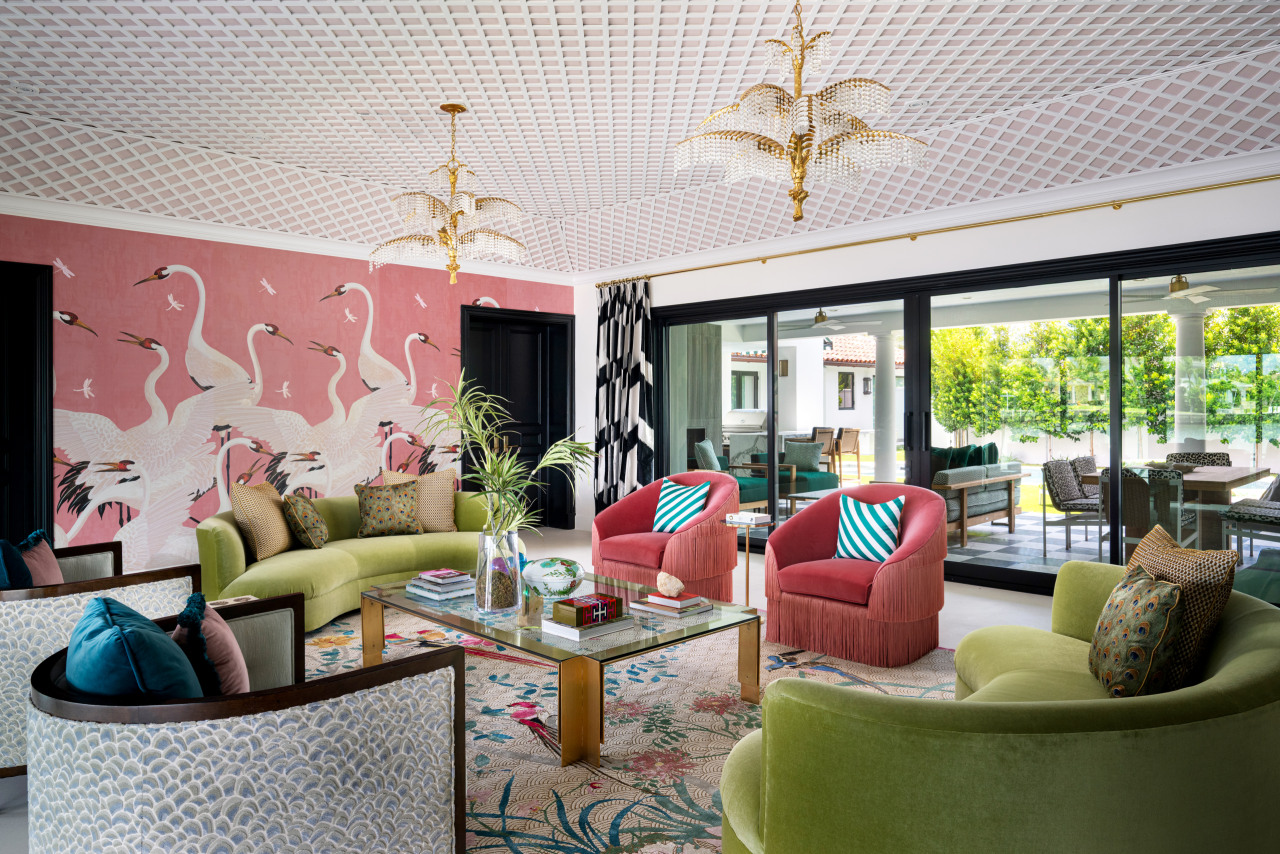 Inside a bird lover’s $130,500 living room, where Gucci herons steal ...