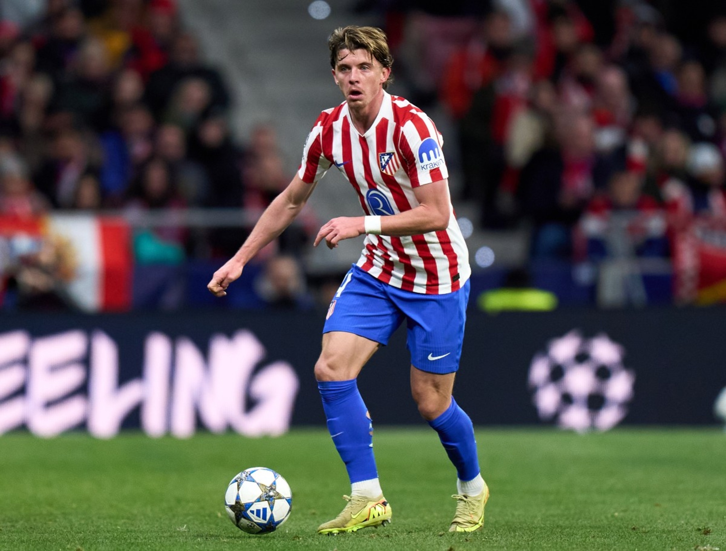 Tottenham have edge over Man United in the race for €30m January transfer