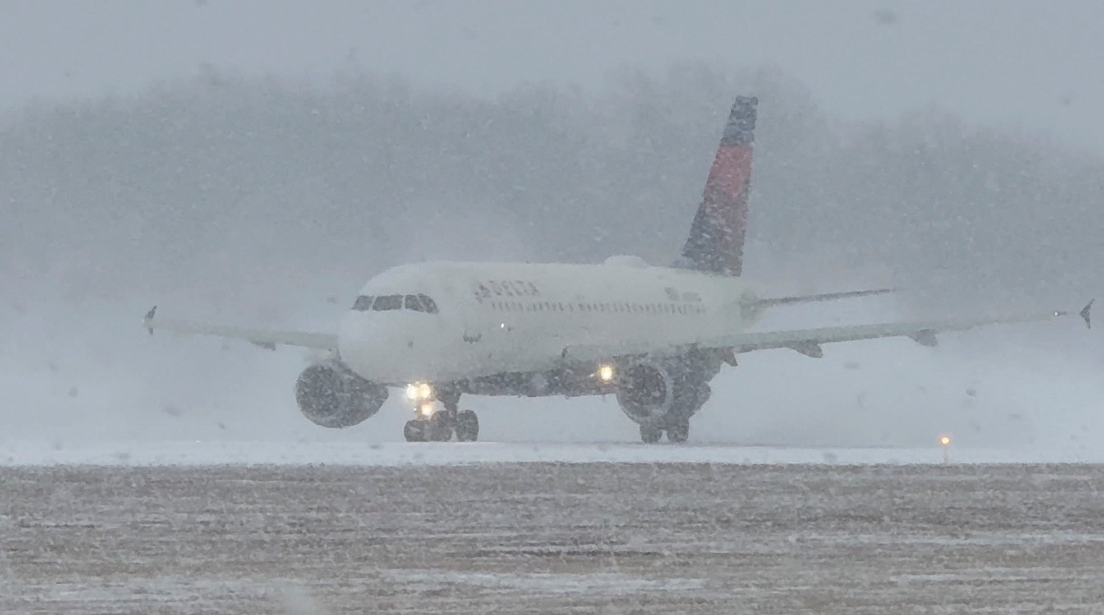 Delta earns 'most on-time airline' in North America title for 5th year