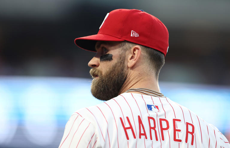 Phillies Bryce Harper seemingly takes subtle shot at Dave Dombrowski ...