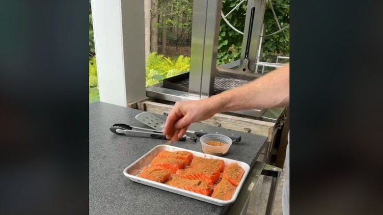 10 genius cooking tips from Bobby Flay's TikTok account