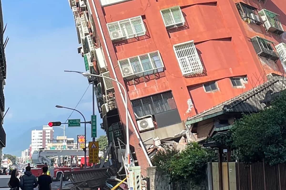 Earthquake of magnitude 7 hits Taiwan, buildings shake in Taipei
