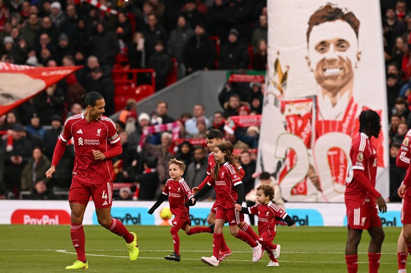 Diogo Jota's children walk out with Liverpool players ahead of Wolves clash