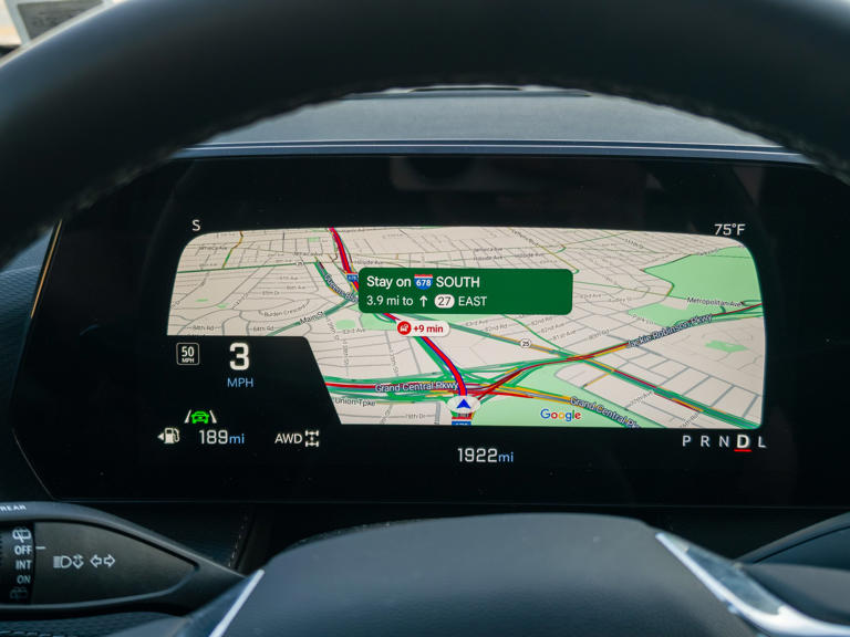 Google finally stops your valet from reading your WhatsApp in the car