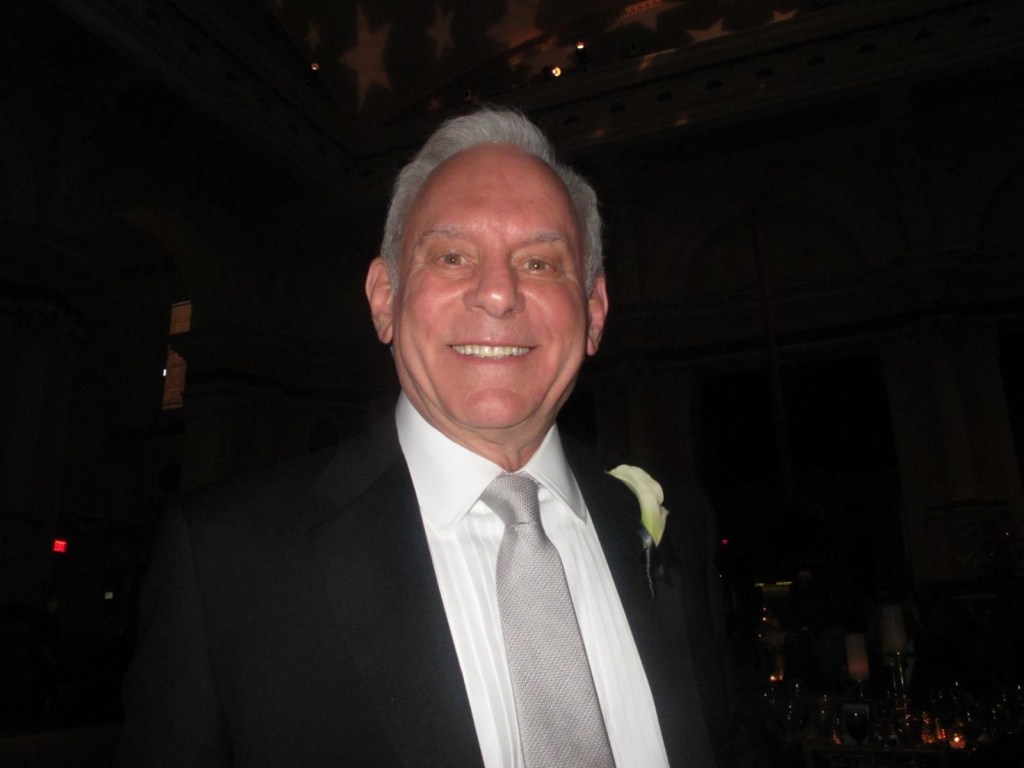 Richard S Madris, longtime apparel industry leader, dies at 81