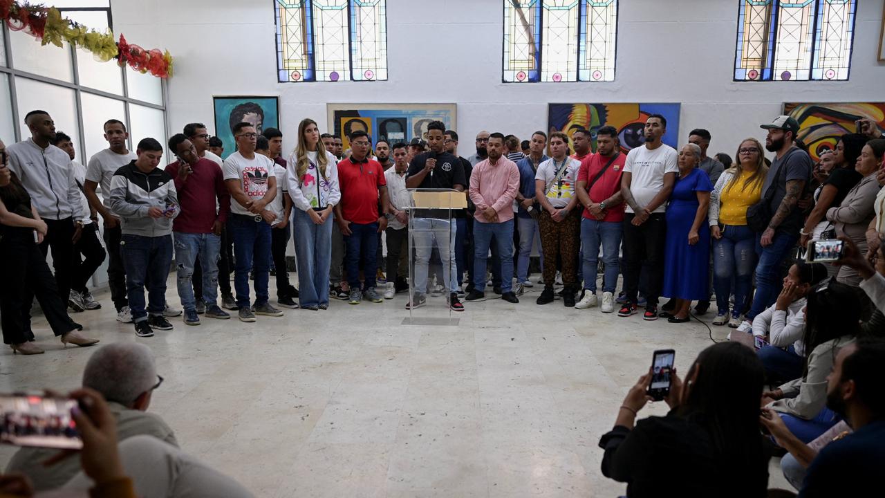 Venezuelans freed from El Salvador’s CECOT seek legal action over ...