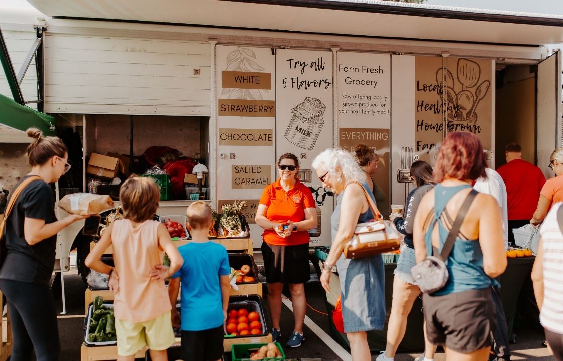 Indiana Grown: Simply From Scratch grocery on wheels delivers produce ...