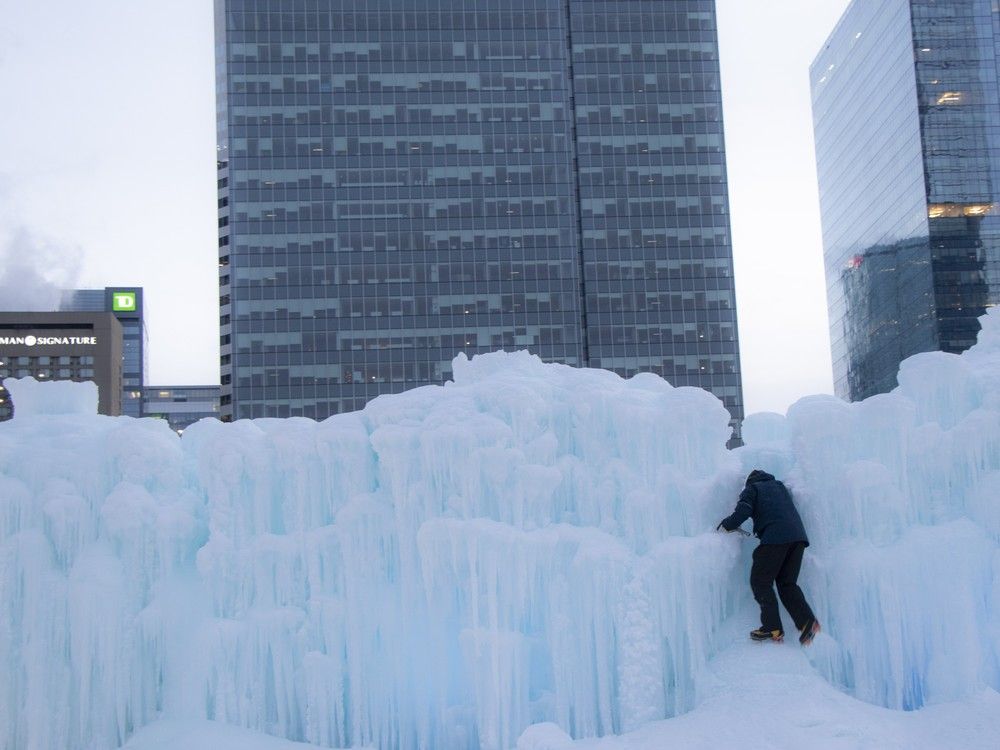 Edmonton weather: Blowing snow alert, wind chill -30, wild swing to 4 C ...