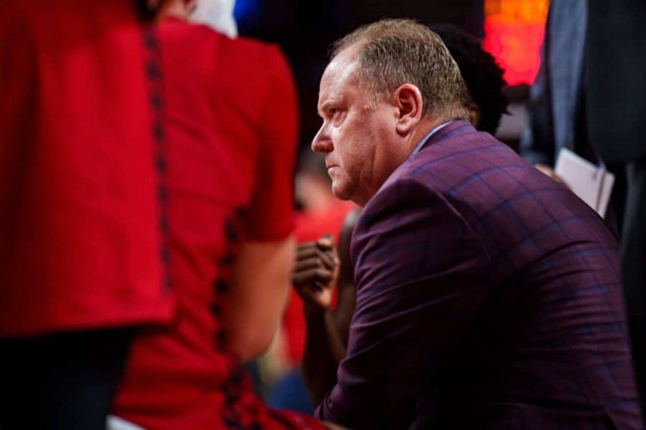 Wisconsin Badgers must continue strong defensive approach against 6-6 ...