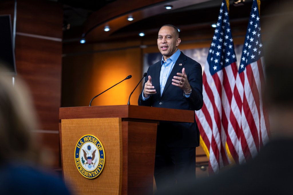 Private groups funding Swiss junkets and Vegas jaunts for Jeffries ...