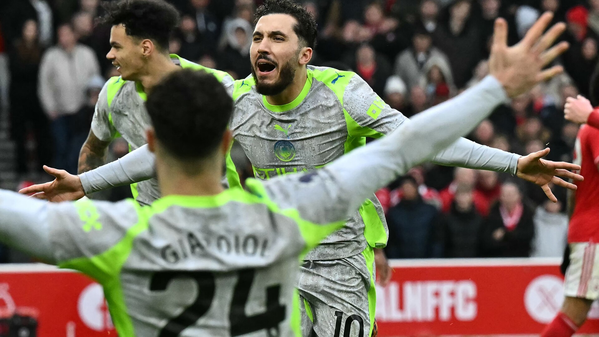 Nottingham Forest vs Manchester City live updates, watch live, score ...