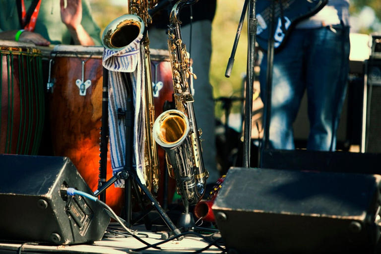 Τσουνάμι αλληλεγγύης στους Banda Entopica – "Θα τραγουδάμε ό,τι ...