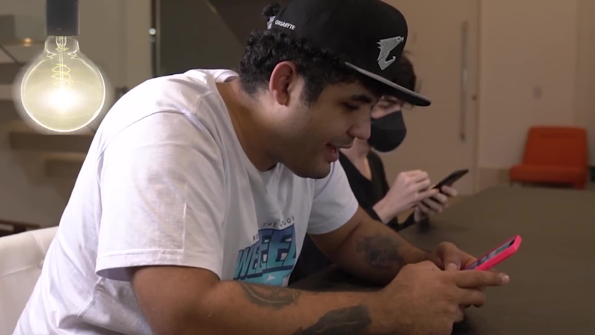 Joguei Gartic com a equipe inteira!