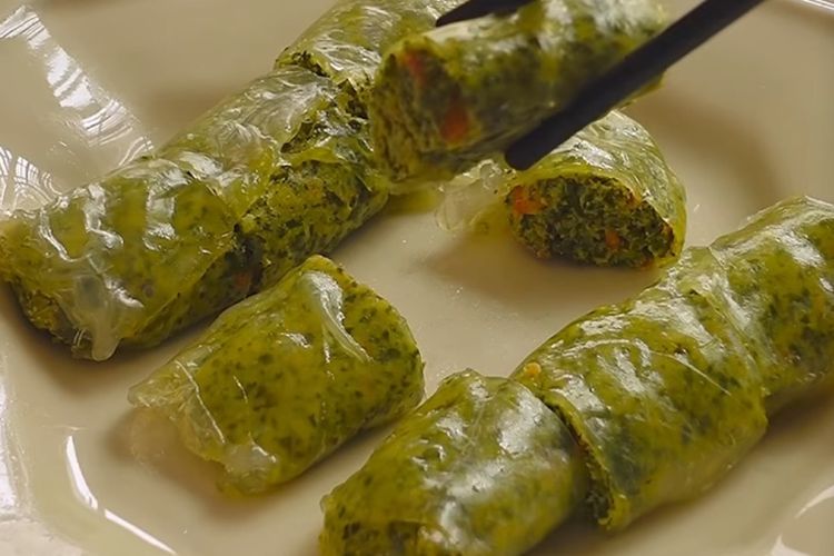 Resep dada ayam rice paper kukus, menu tinggi protein yang lembut dan ...